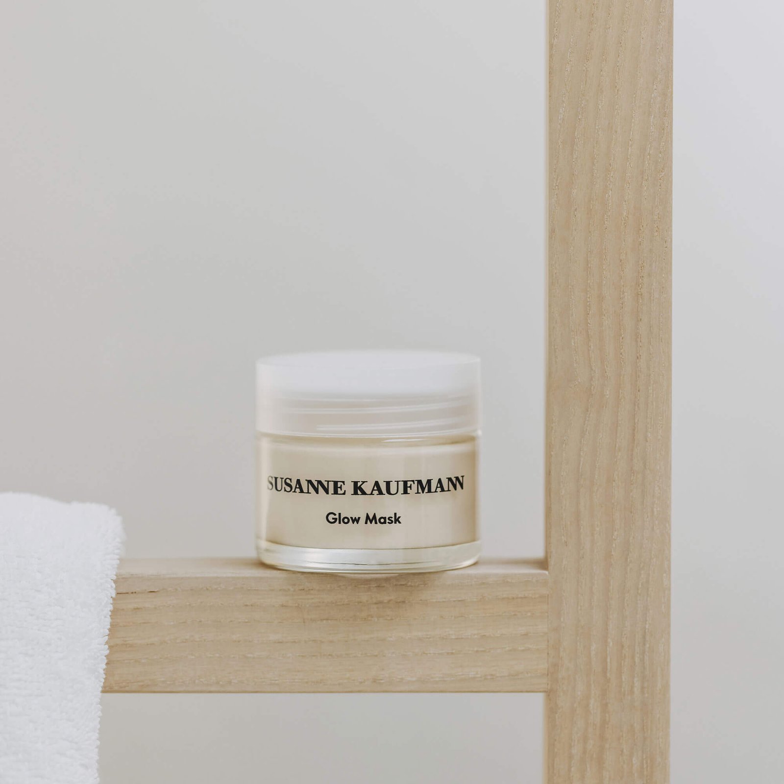 Glow Mask – Orlando12 – Beauty Concept Store